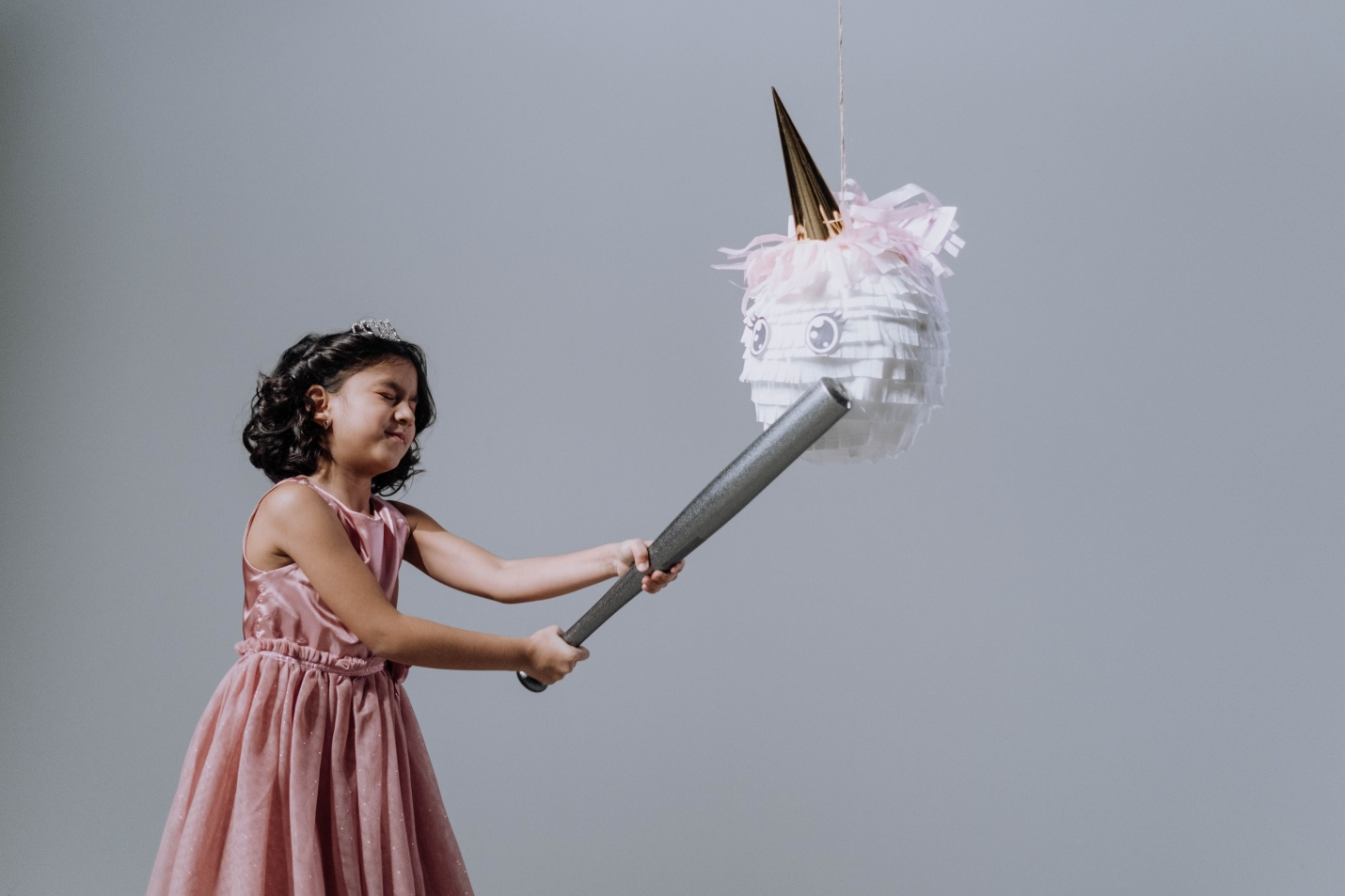 6 Indoor Birthday Party Games - BirthdayLand